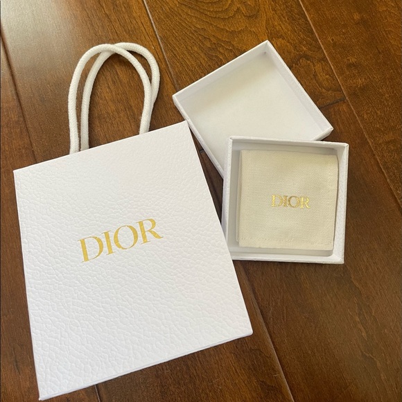 Dior | Accessories | Brand New Dior Ring With Shopping Bag Box Dust Bag ...